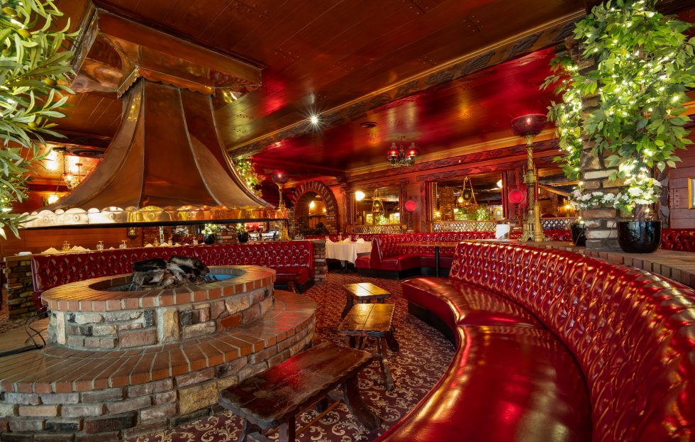 Magic Lamp Inn | Steakhouse & Fine Dining